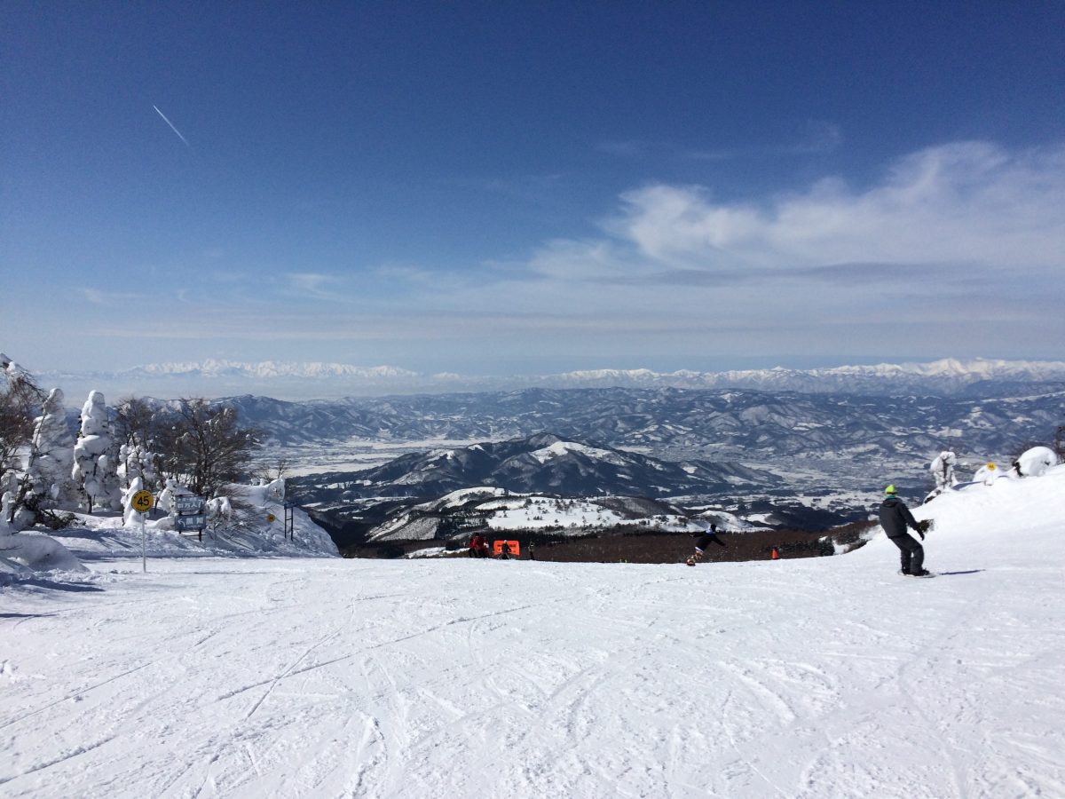 Snowboarding in Japan | The Filipino Gaijin